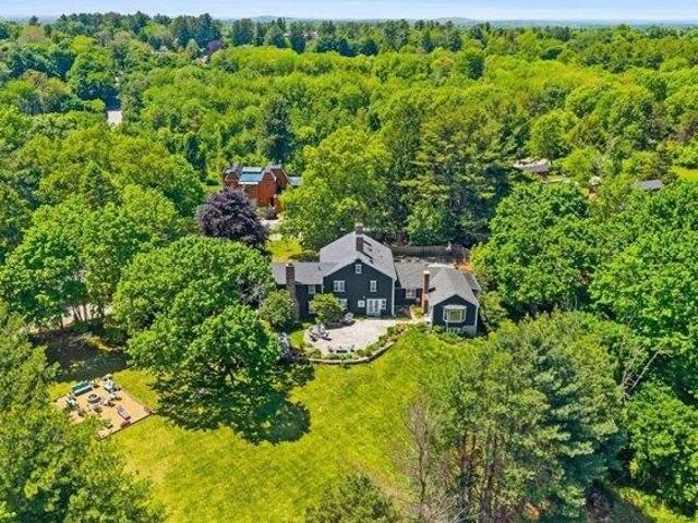 house with 5 bedroom, Andover MA DS104296179