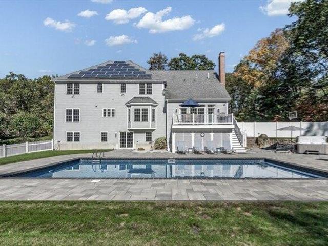 house with 5 bedroom, Andover MA DS104296649
