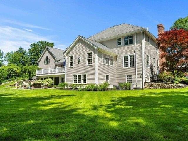 house with 5 bedroom, Andover MA DS104299220