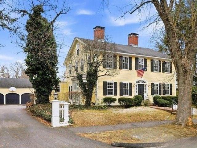 house with 5 bedroom, Andover MA DS102562872