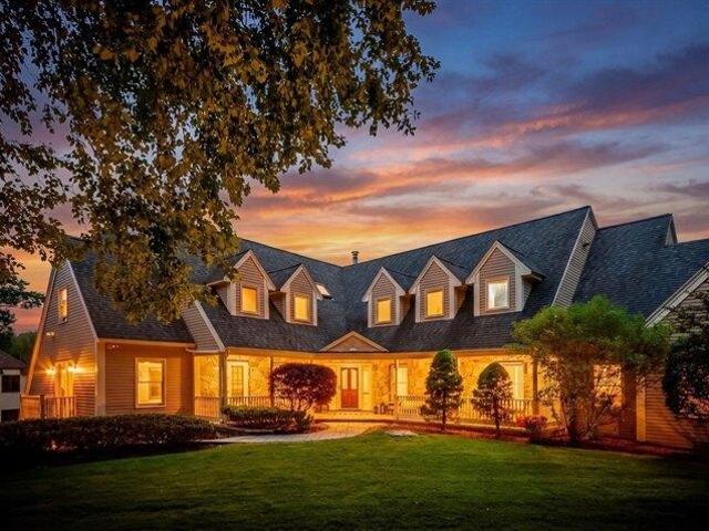 house with 5 bedroom, Andover MA ES104570225