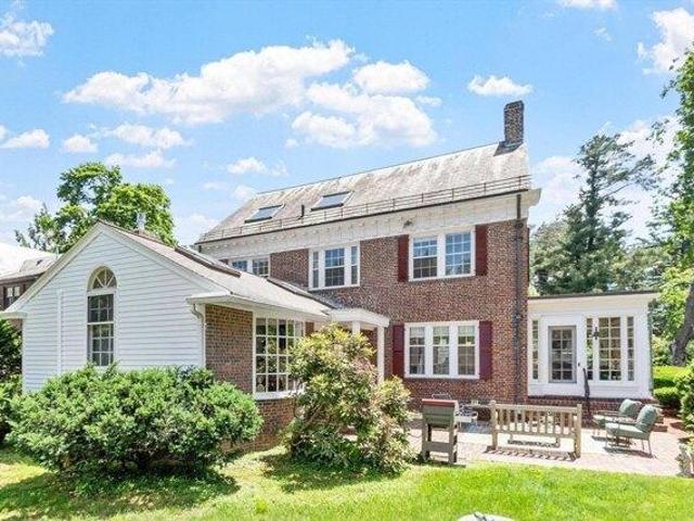 house with 5 bedroom, Andover MA ES104605805