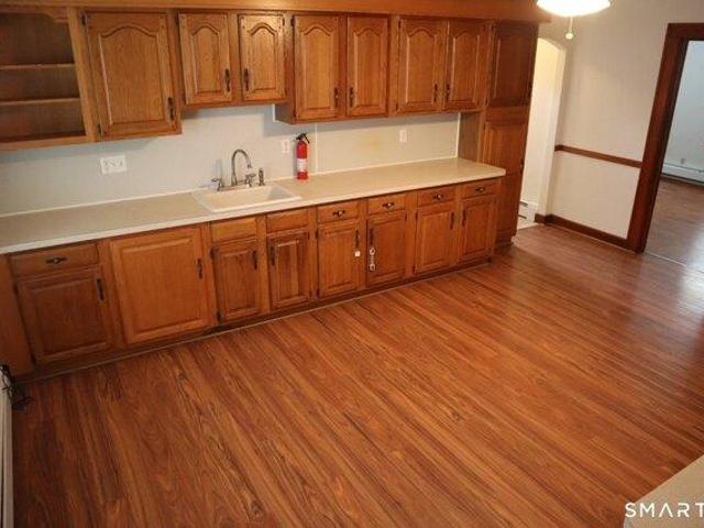 house with 5 bedroom, Ansonia CT ES105141222
