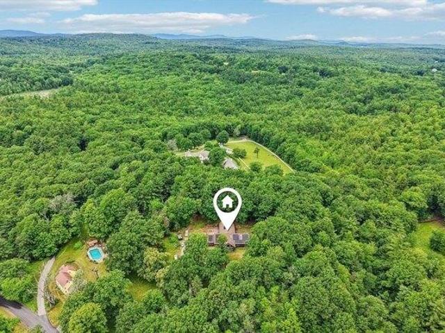house with 5 bedroom, Ashby MA ES103666062