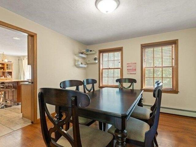 house with 5 bedroom, Ashland MA ES104480650