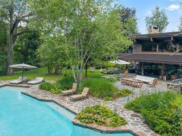 house with 5 bedroom, Armonk NY DLS102281568