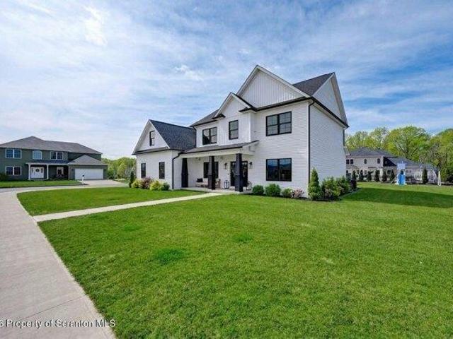 house with 5 bedroom, Archbald PA ES103627680