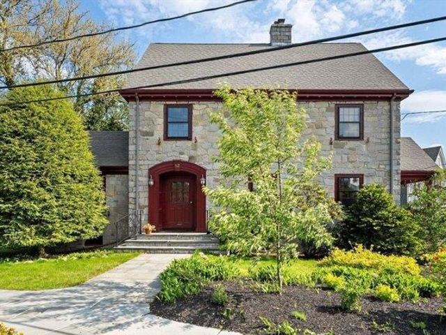 house with 5 bedroom, Arlington MA DLS102725487