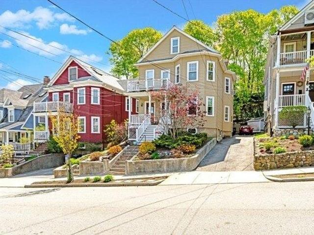 house with 5 bedroom, Arlington MA ES103434261