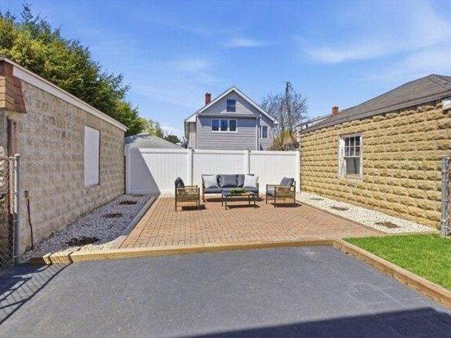 house with 5 bedroom, Arlington MA ES103444826