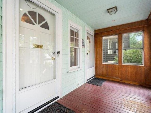 house with 5 bedroom, Arlington MA ES105060408