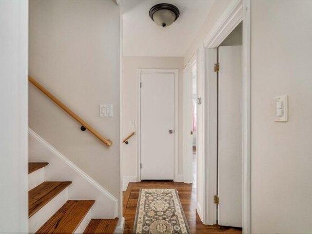 house with 5 bedroom, Arlington MA ES105123631