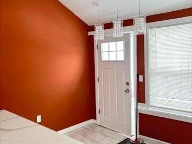 house with 5 bedroom, Athol MA DLS101897320