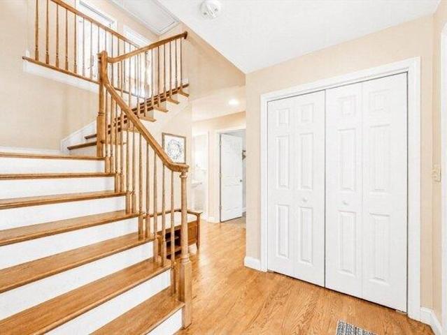 house with 5 bedroom, Attleboro MA DS103431706