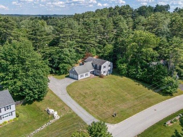 house with 5 bedroom, Auburn ME ES103887594