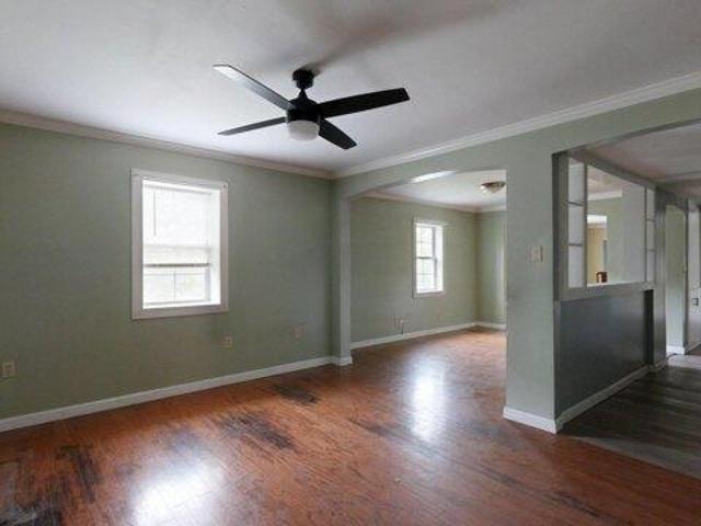 house with 5 bedroom, Augusta ME ES104567398