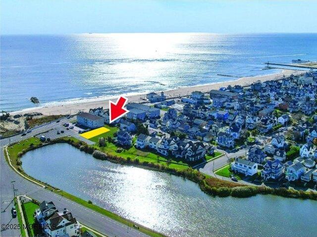house with 5 bedroom, Avon By The Sea NJ ES104870282