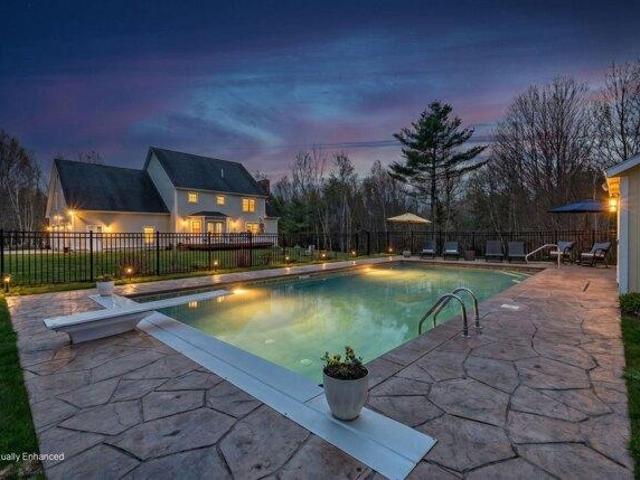 house with 5 bedroom, Bangor ME DLS103098890