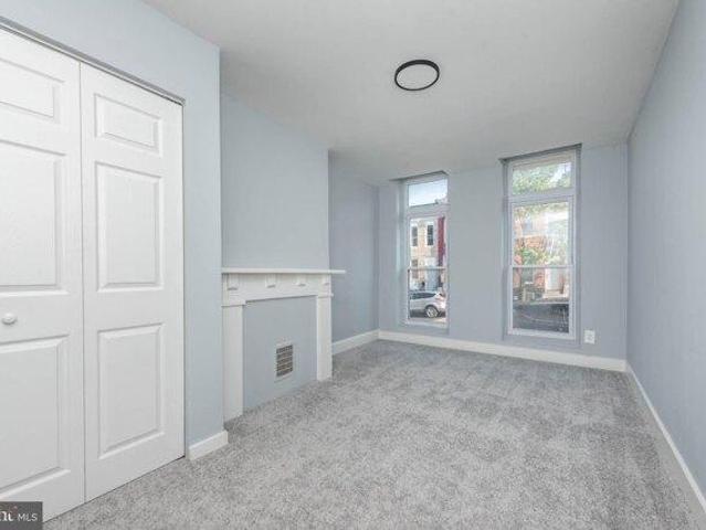 house with 5 bedroom, Baltimore MD DS89318243