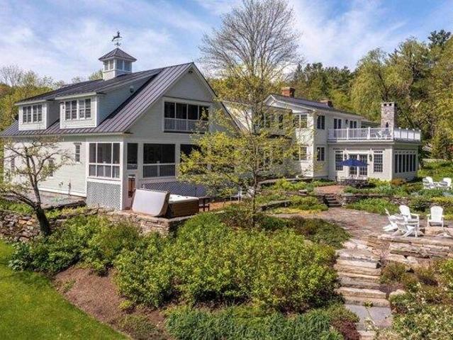 house with 5 bedroom, Barnard VT ES104332231