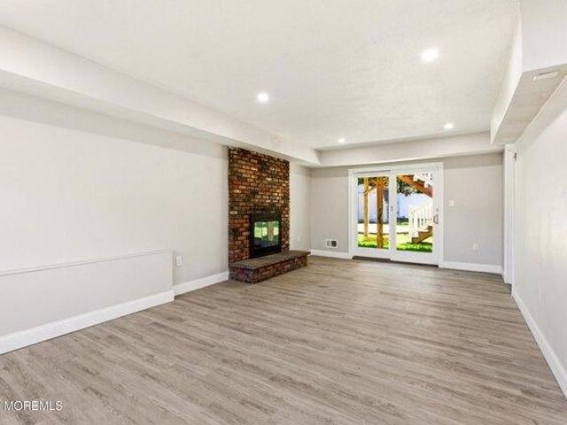 house with 5 bedroom, Barnegat NJ ES105157065