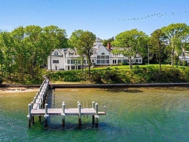 house with 5 bedroom, Barnstable MA ES104152046