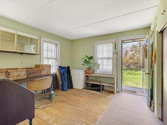 house with 5 bedroom, Barnstable MA ES105175634