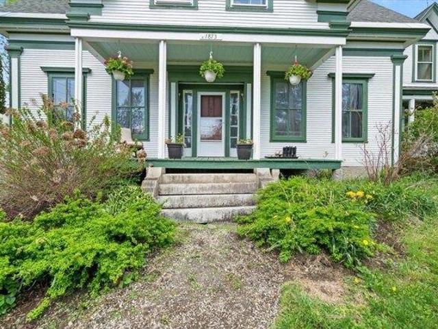 house with 5 bedroom, Barre VT DS104149133