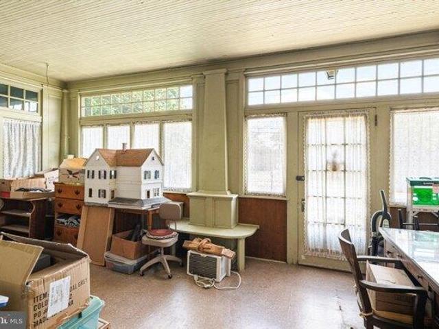 house with 5 bedroom, Barrington NJ ES105161066