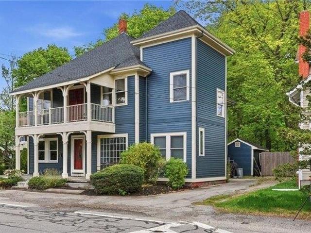 house with 5 bedroom, Barrington RI DS102592742