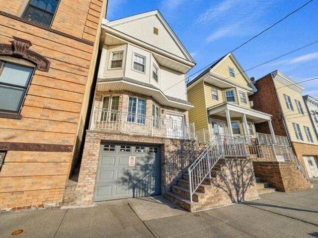 house with 5 bedroom, Bayonne NJ DS104262543