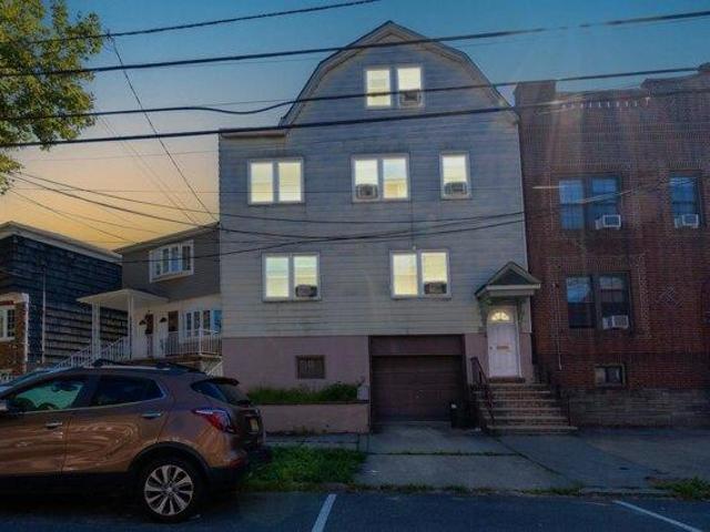 house with 5 bedroom, Bayonne NJ DS104352064