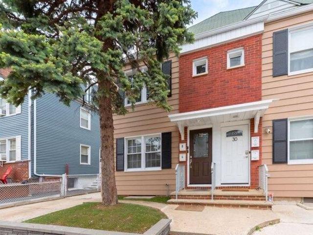 house with 5 bedroom, Bayonne NJ DS102800145