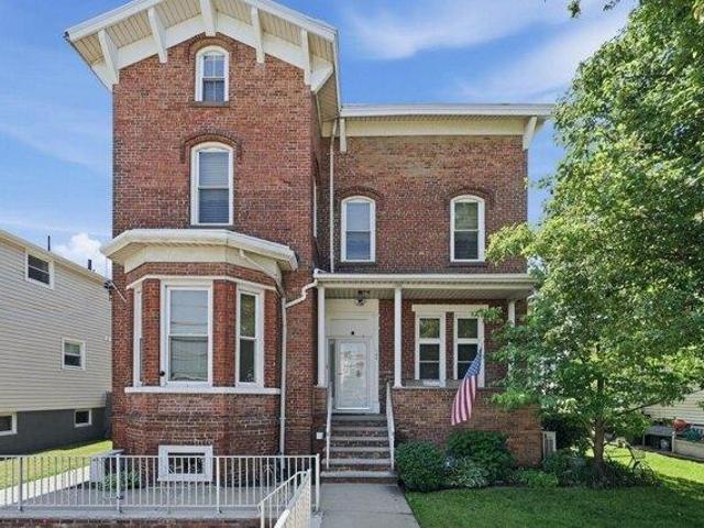 house with 5 bedroom, Bayonne NJ ES104112356