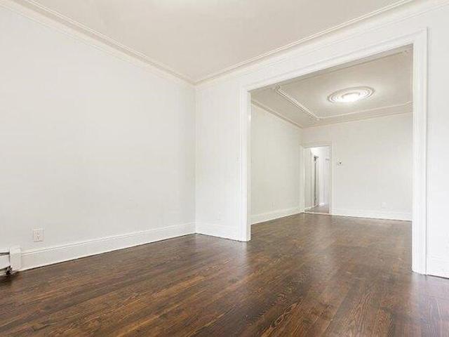 house with 5 bedroom, Bayonne NJ ES104328946
