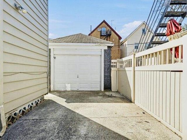 house with 5 bedroom, Bayonne NJ ES102824643