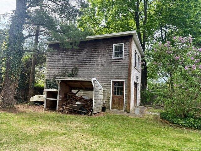 house with 5 bedroom, Bayport NY ES103604118