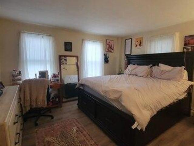 house with 5 bedroom, Bennington VT ES104078723
