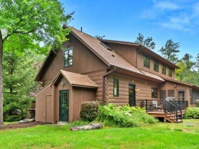 house with 5 bedroom, Becket MA ES105293252