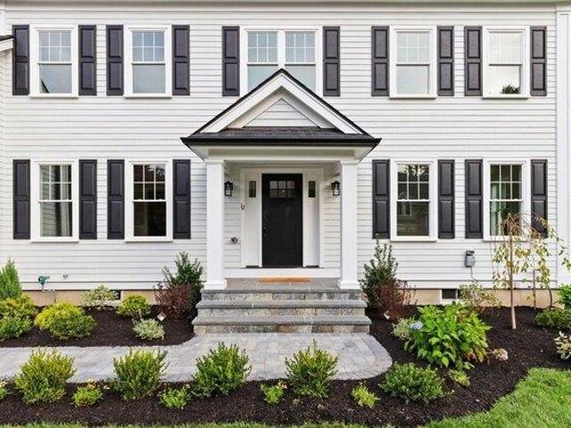 house with 5 bedroom, Bedford MA DLS101657420