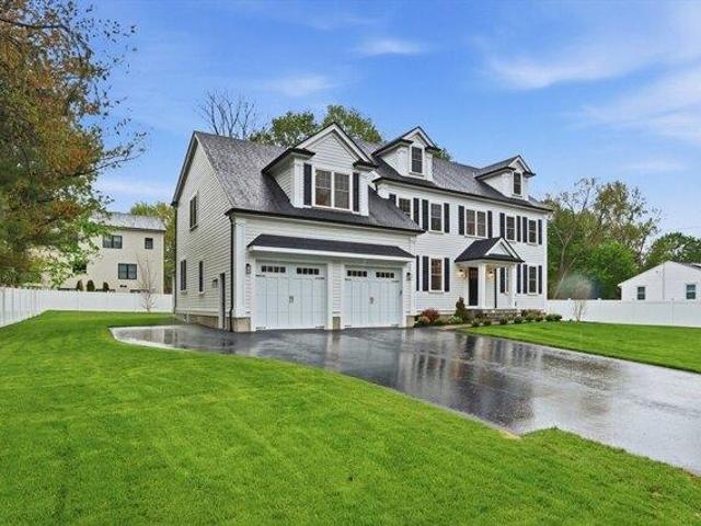 house with 5 bedroom, Bedford MA DLS102316795