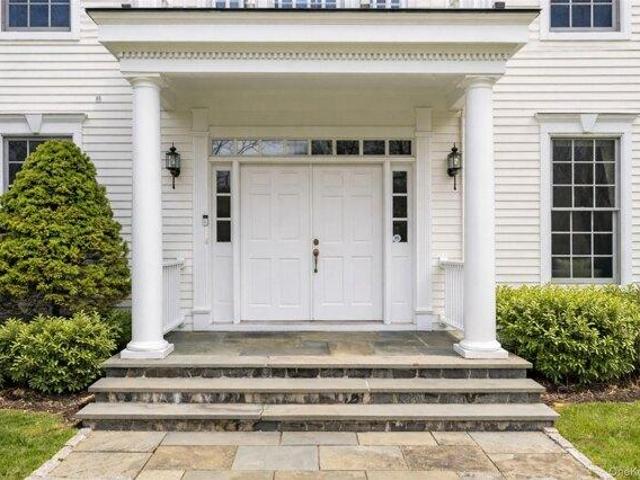 house with 5 bedroom, Bedford NY DLS101748247