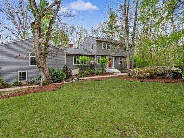 house with 5 bedroom, Bedford NH DLS102477507
