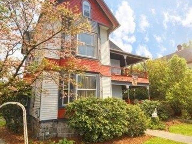 house with 5 bedroom, Belvidere NJ DS102530061