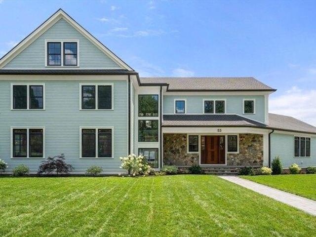house with 5 bedroom, Belmont MA ES105092815