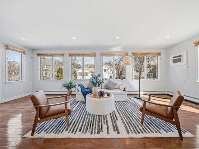 house with 5 bedroom, Belmont MA ES103929545