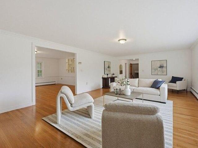 house with 5 bedroom, Belmont MA ES103965830
