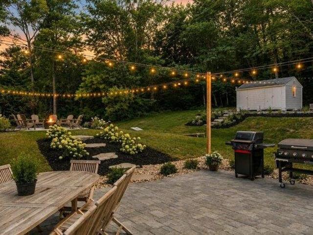 house with 5 bedroom, Belmont NH ES105094261