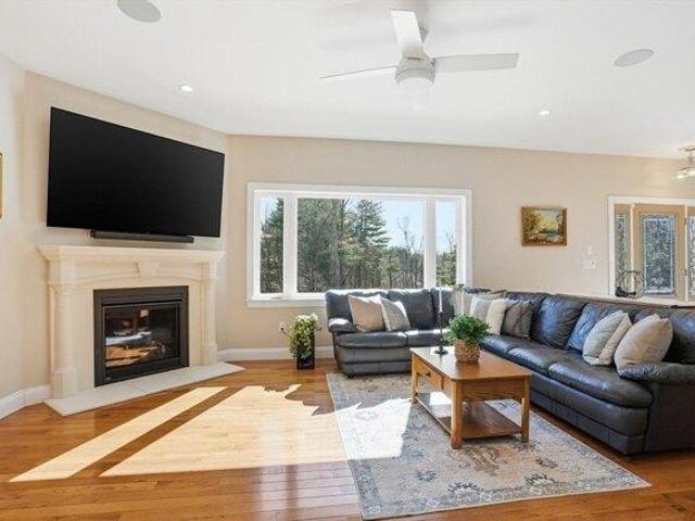 house with 5 bedroom, Berlin MA ES103097696