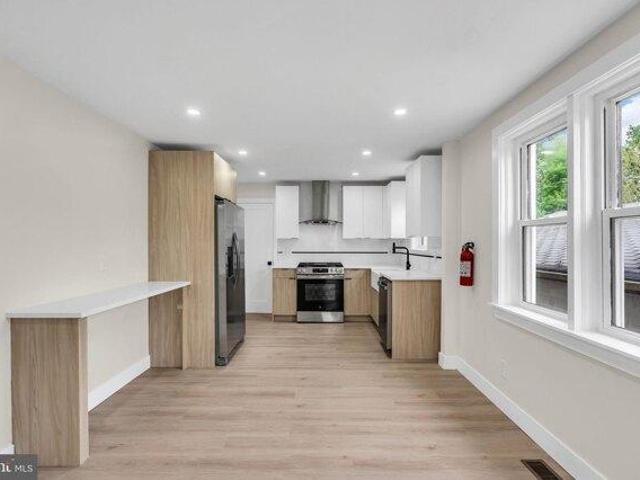 house with 5 bedroom, Berlin NJ DLS102775741